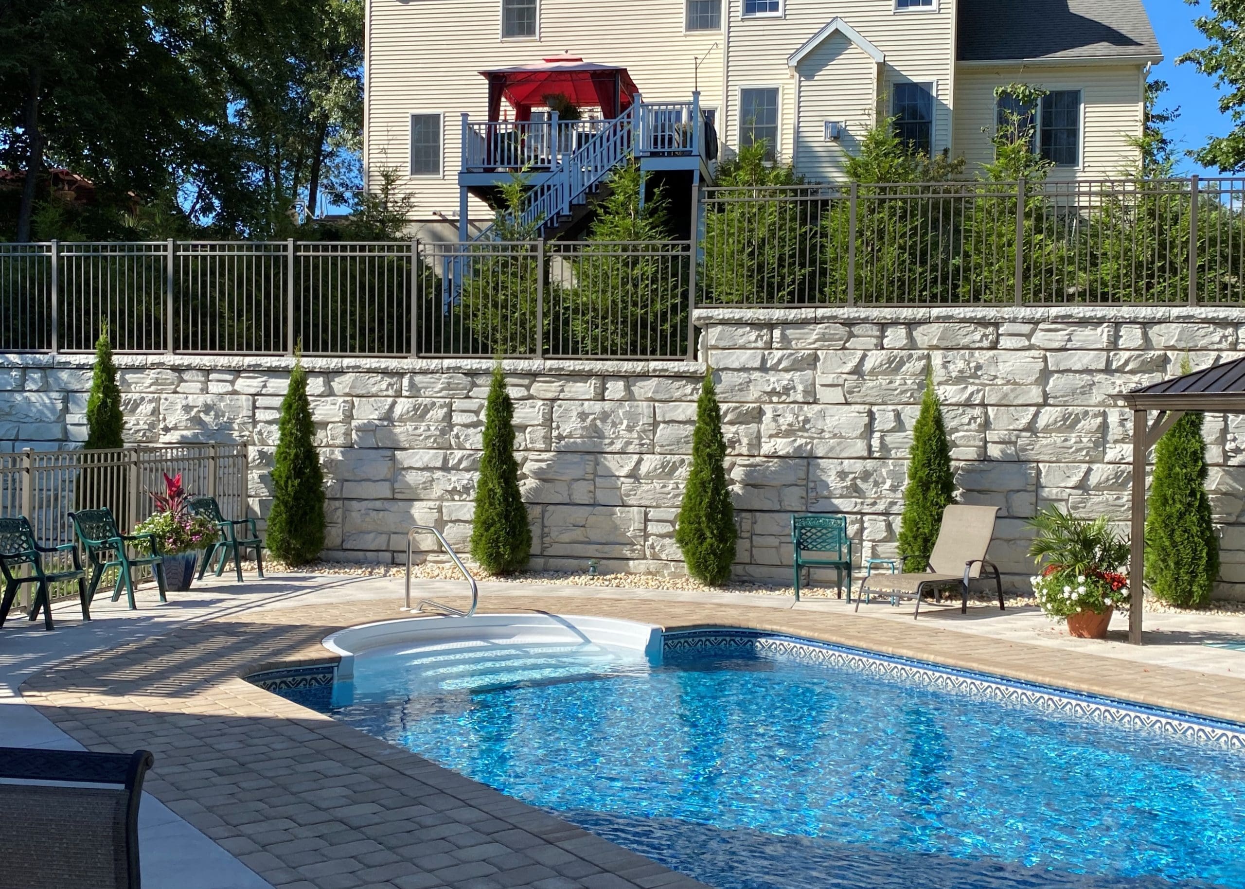 Mutual Materials Is Now Producing MagnumStone, a Wet Cast Retaining ...