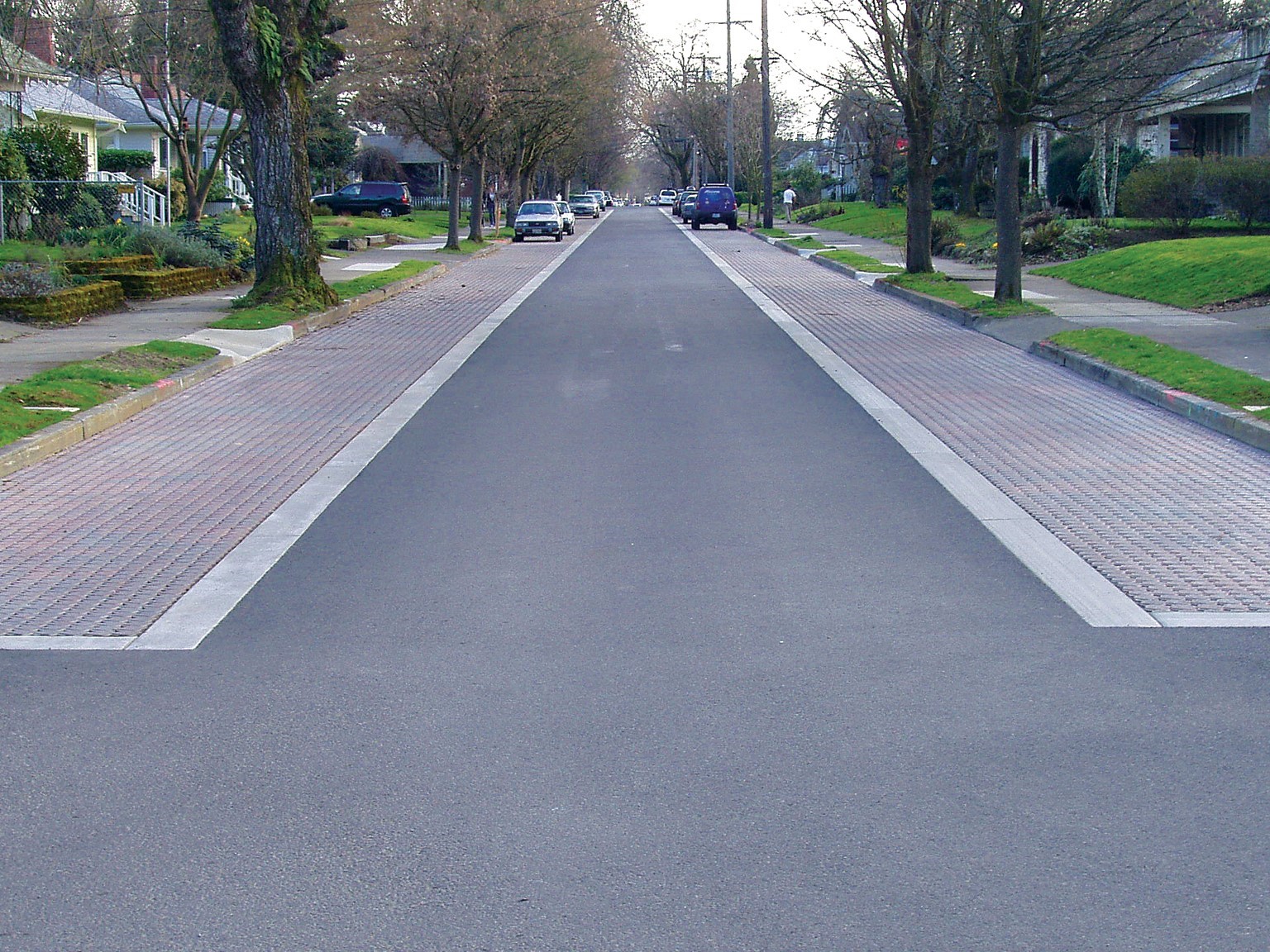 Permeable Driveway Systems The Benefits Of Permeable Driveway Pavers